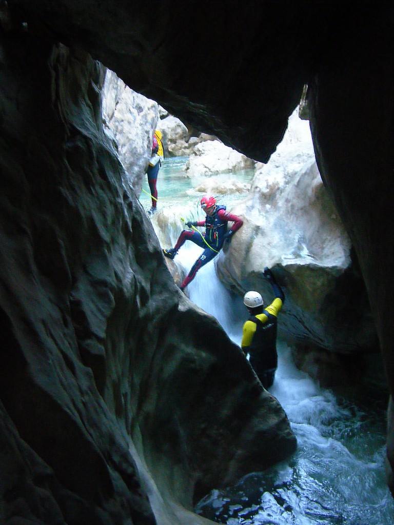 Dónde hacer barranquismo en España – Barranquismo